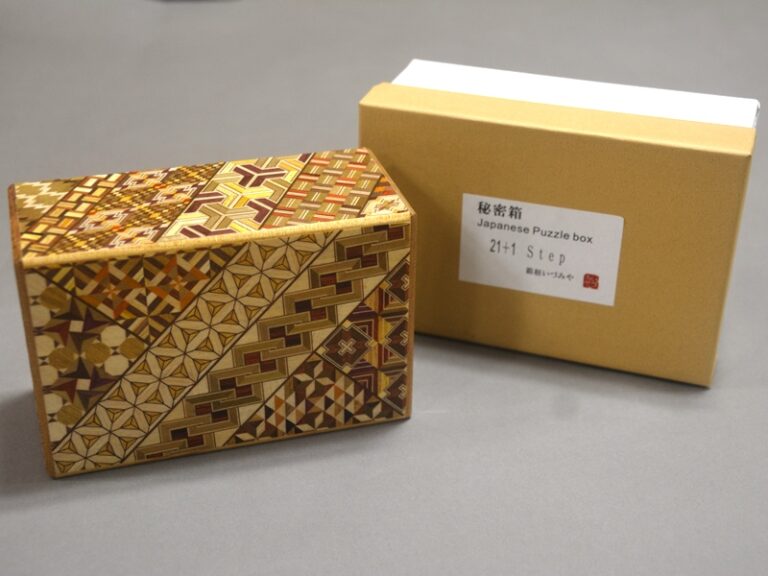 JAPANESE PUZZLE BOX YOSEGI WHAT'S YOSEGI | JAPANESE PUZZLE BOX AND ...